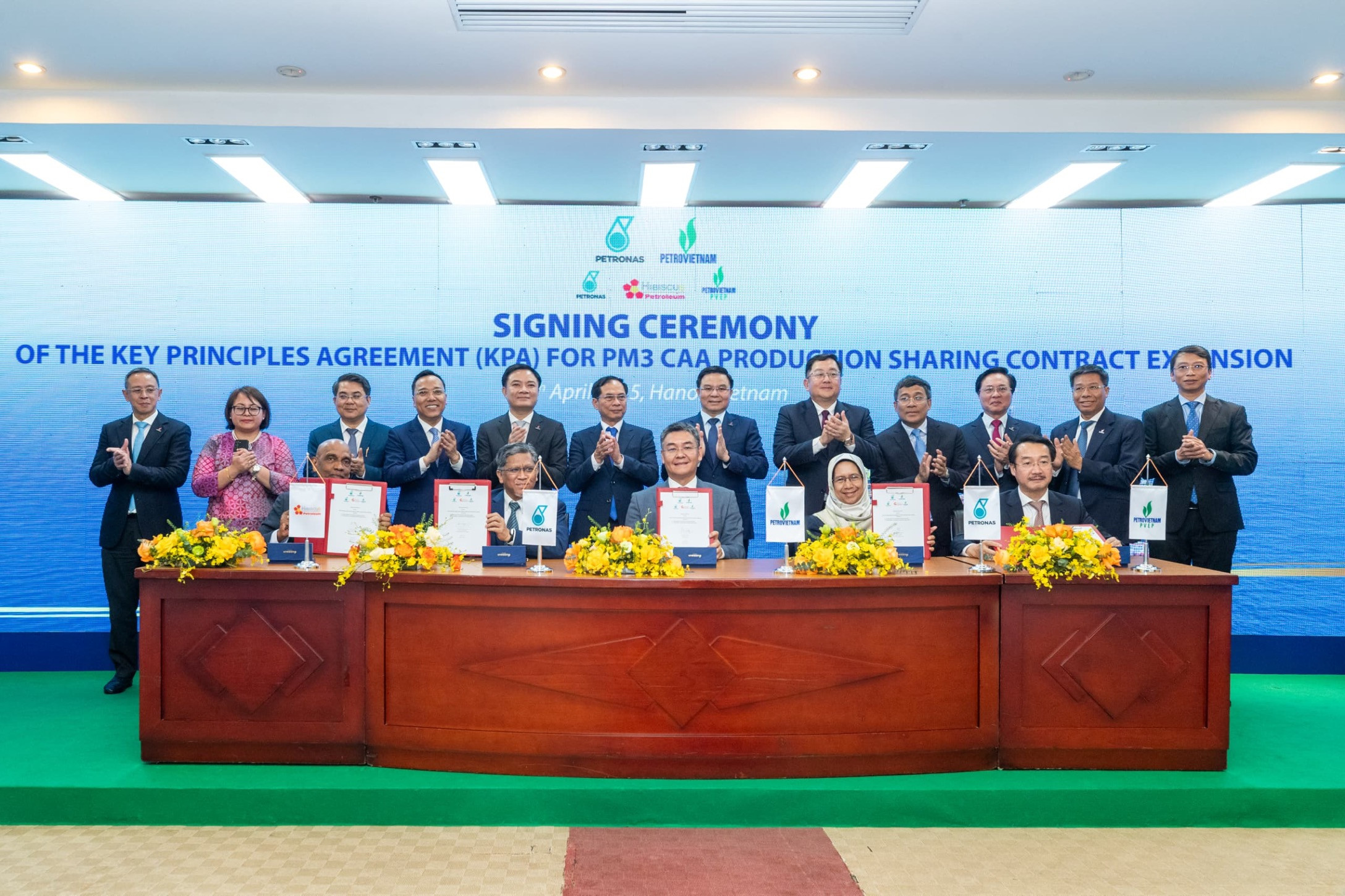 PETRONAS and PETROVIETNAM Strengthen Partnership with 20-Year PSC and UGSA Extension for PM3 CAA ...